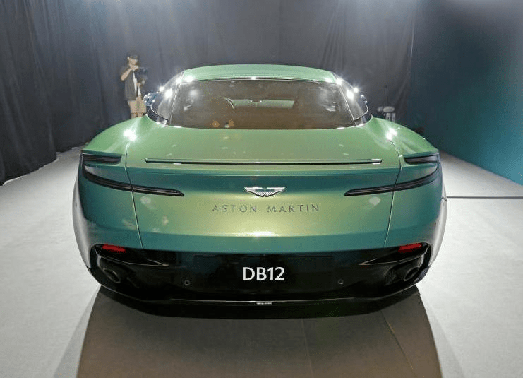 兼具豪华与性能，售251.8万起 阿斯顿·马丁DB12上市_搜狐汽车_搜狐网