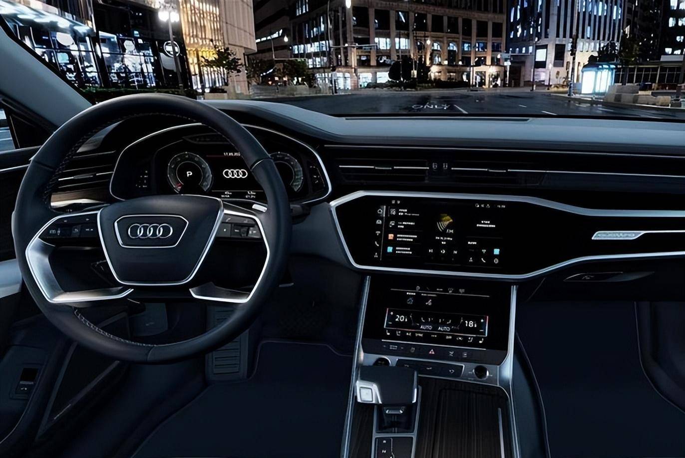 奥迪够诚意了，入门245匹马力，比A6L还便宜，实拍奥迪A7L_搜狐汽车_搜狐网