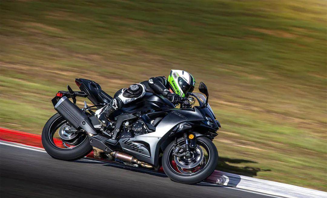 11299美元起！川崎ZX-6R新款海外上市，前脸大变，配置小幅度提升_搜狐汽车_搜狐网