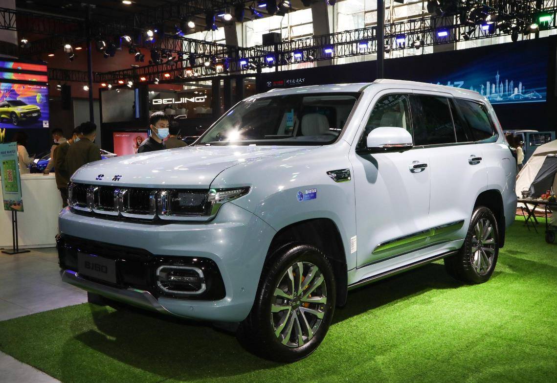 越野车电力化来了！BJ60增程版10月亮相，比坦克500Hi4T油耗更低_搜狐汽车_搜狐网