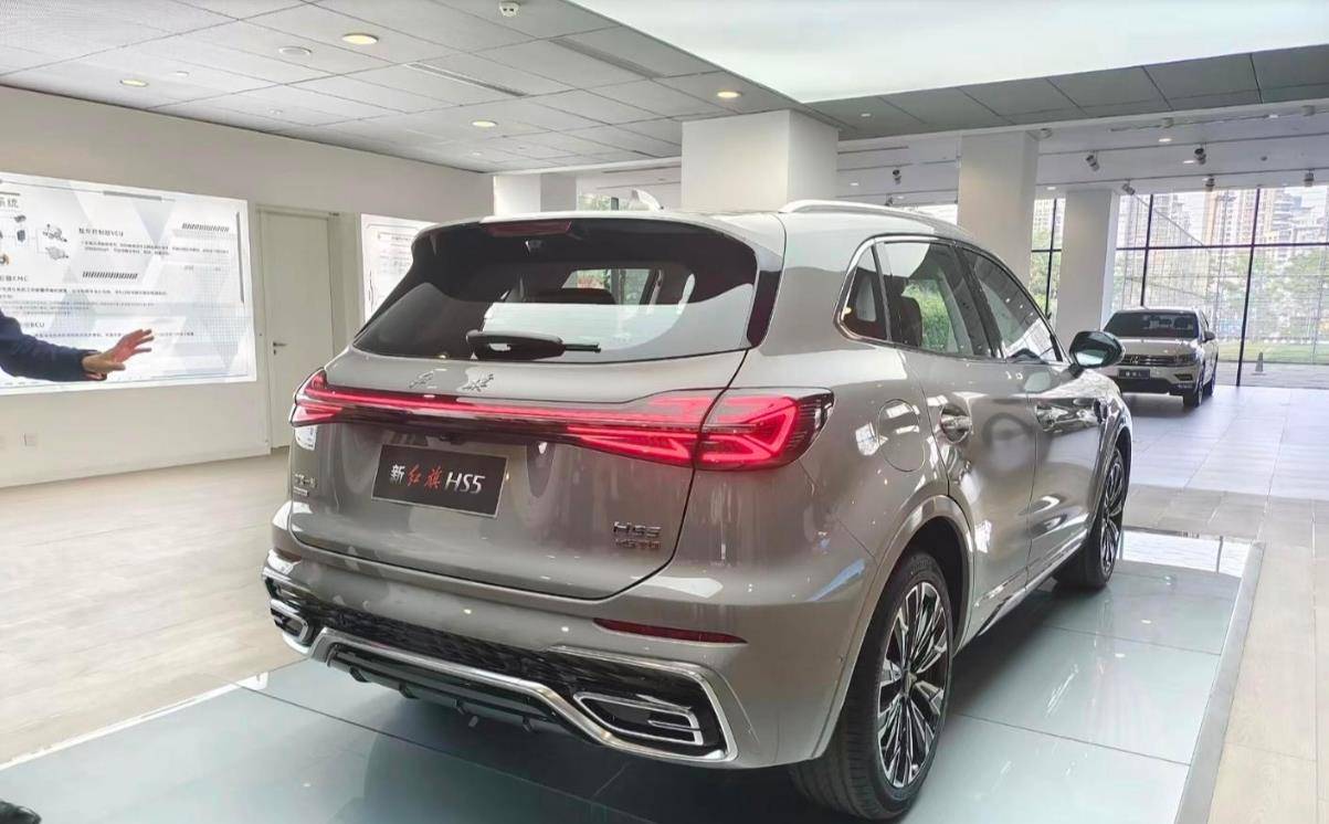 入门252马力8AT，气质不亚于GLC，18.38万起还盯着CR-V？_搜狐汽车_搜狐网