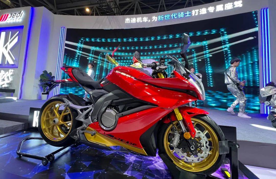 底子不俗，但仍需进步：2023款杰迪K750试驾初体验_搜狐汽车_搜狐网