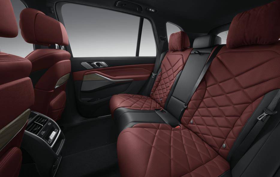 说到做到！“宝马X5L”今日亮相，轴距加长130mm，一看价格不火都难_搜狐汽车_搜狐网