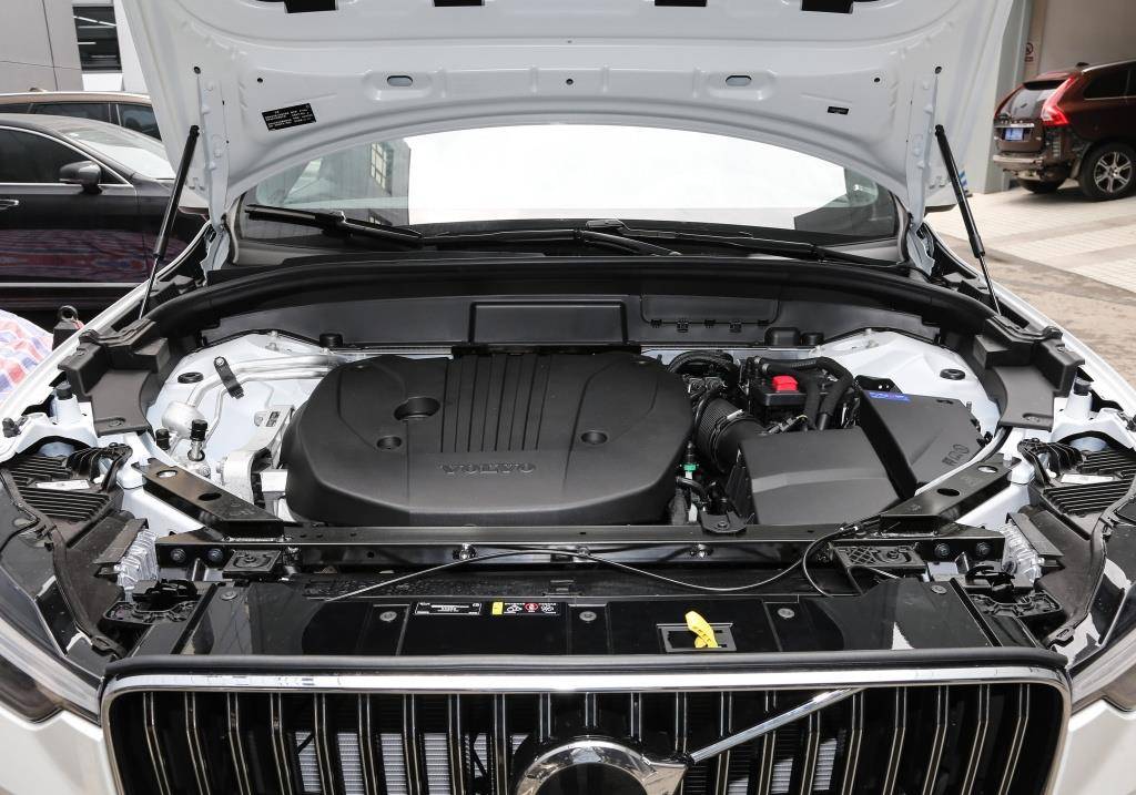 30万左右，2.0T＋四驱中型SUV，这四款你一定都喜欢，有销冠有豪车_搜狐汽车_搜狐网