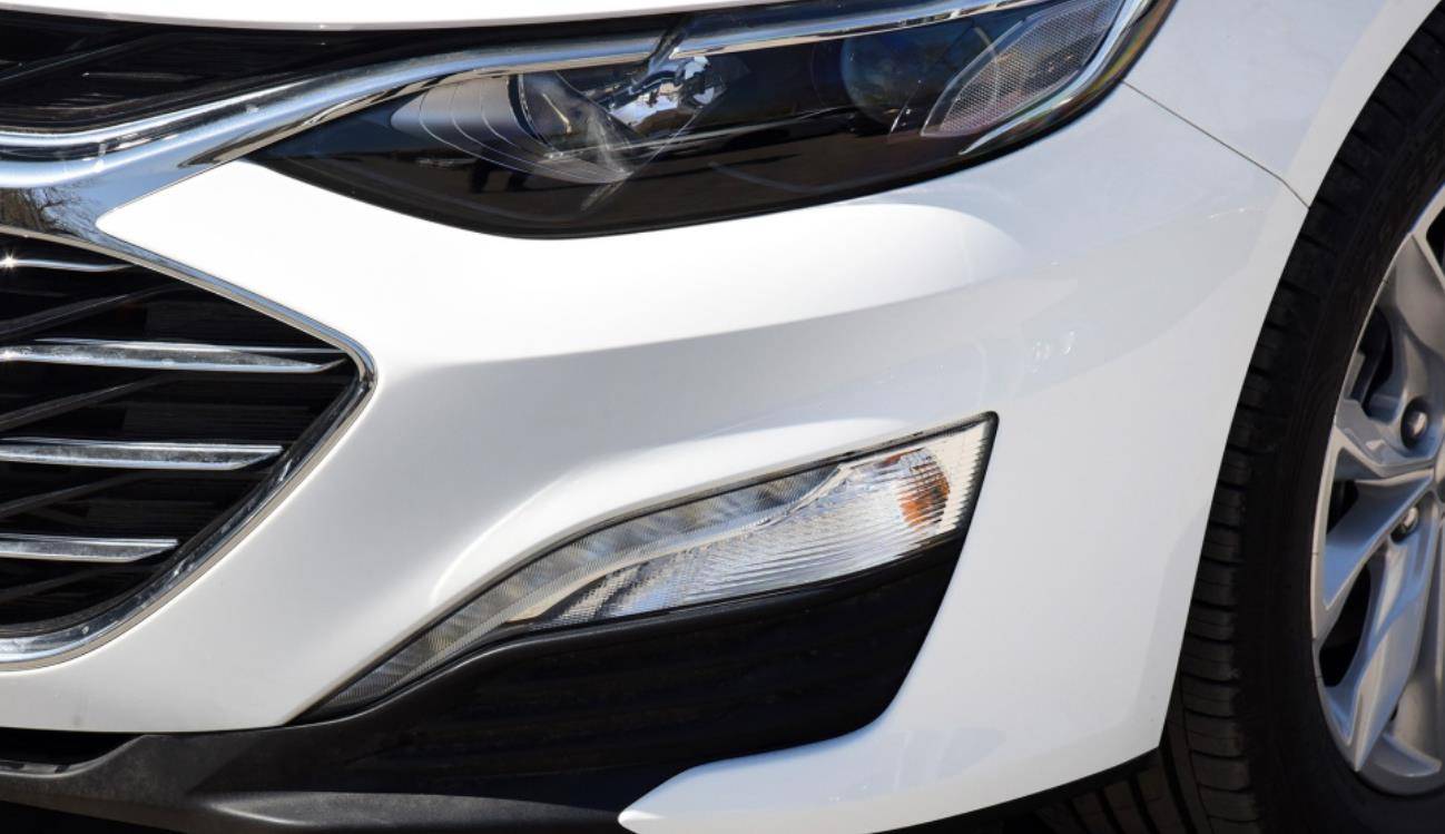 被忽略的一匹“B级黑马”！配8气囊，轴距2829，搭9AT＋241马力_搜狐汽车_搜狐网