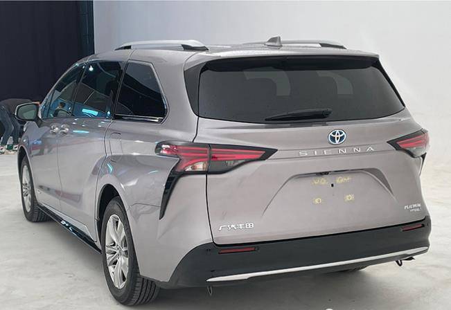 国产“塞纳”成都车展实拍！全系2.5L混动，GL8的好日子到头了_搜狐汽车_搜狐网