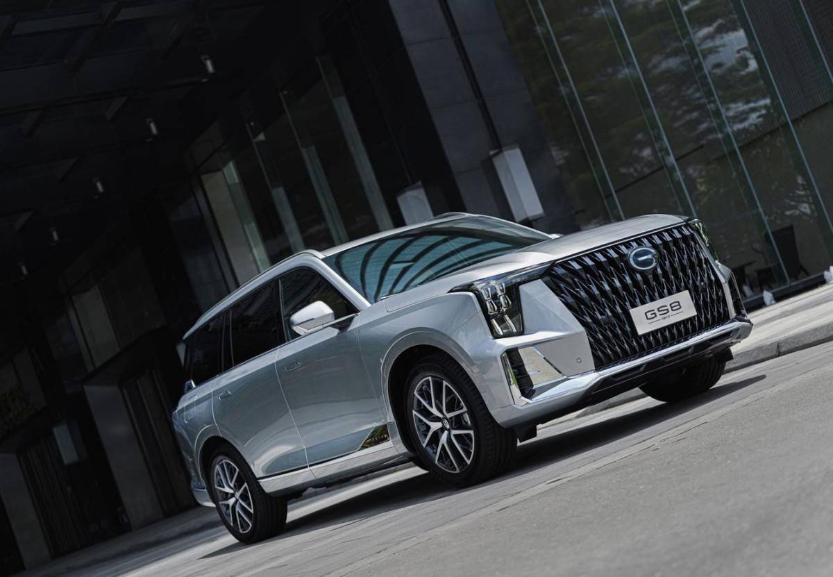 别着急买现款，2024款广汽传祺GS8月底上市，霸气造型豪华内饰_搜狐汽车_搜狐网