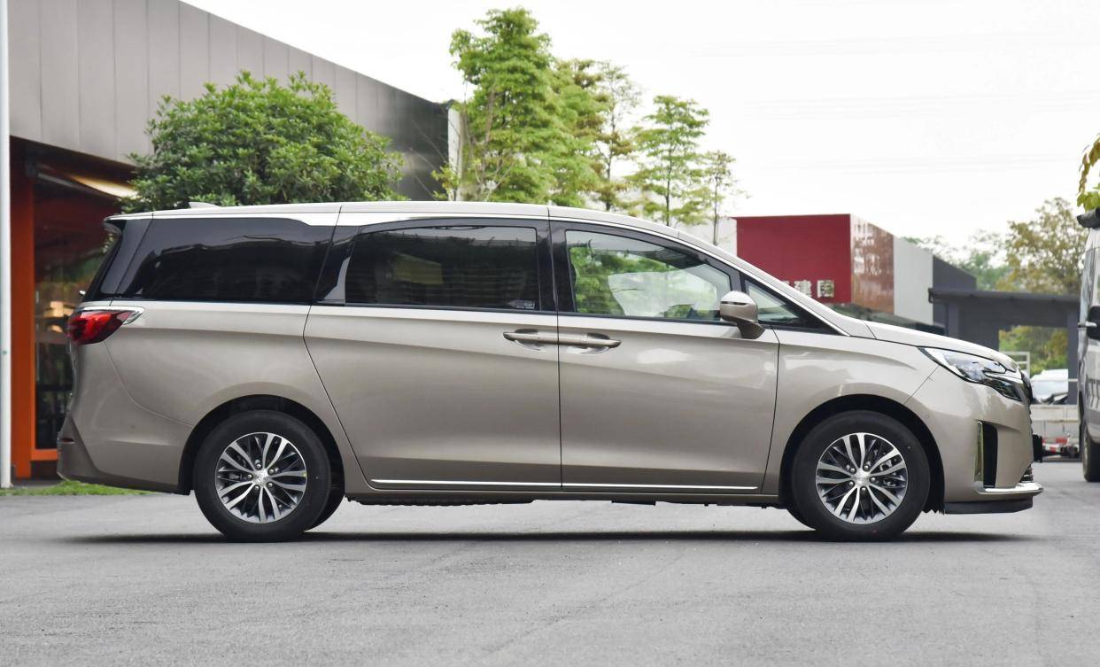 腾势D9 DM-i迅速崛起，与别克GL8相比，优势何在？_搜狐汽车_搜狐网