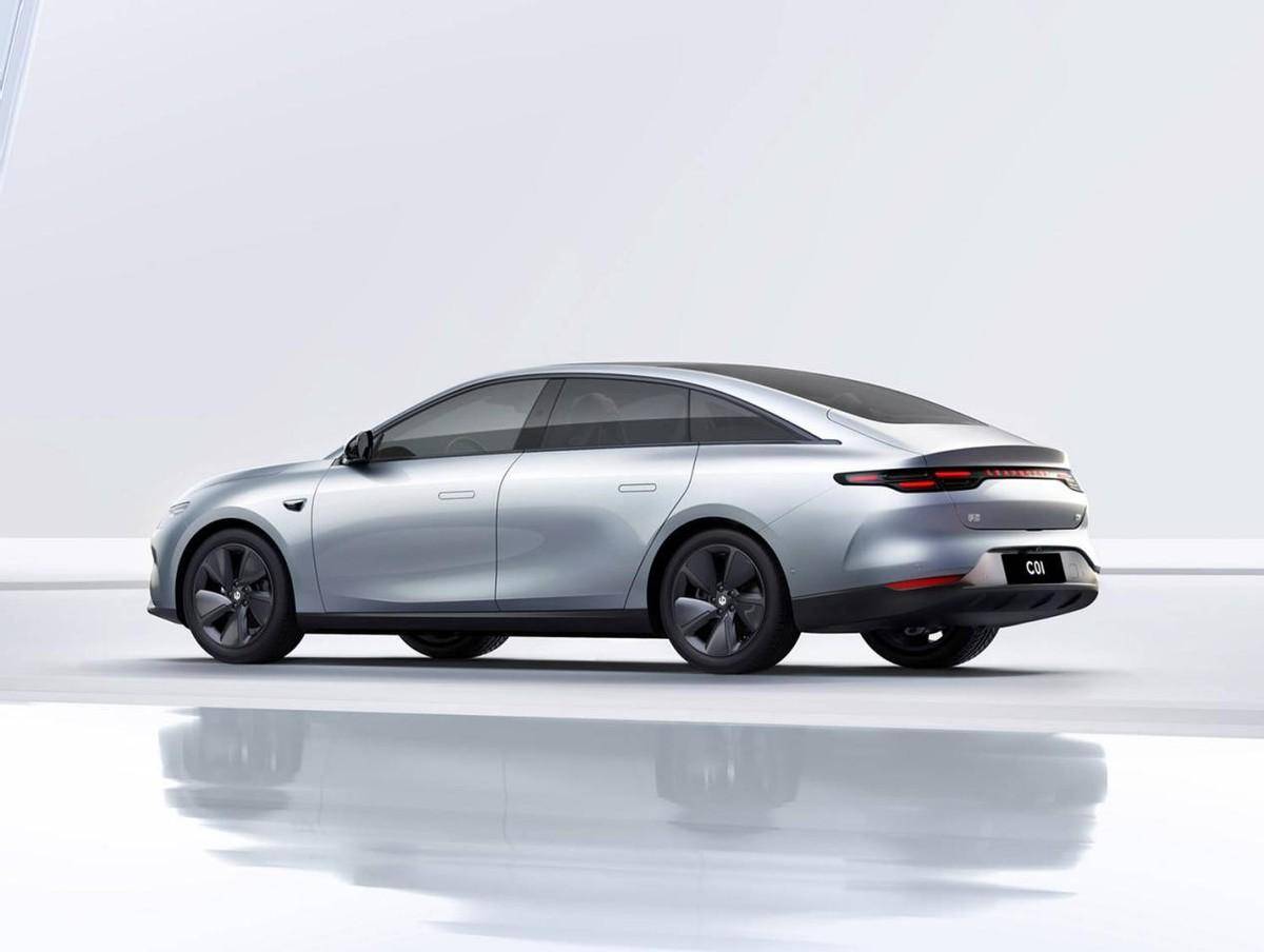 15万级主流纯电家轿之争 零跑C01对比比亚迪秦plus ev_搜狐汽车_搜狐网