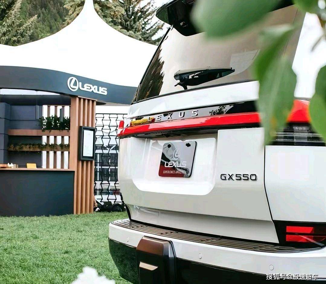 新款雷克萨斯GX550海外亮相，风格大变，宽体车身+3.5T，竞争宝马X5_搜狐汽车_搜狐网