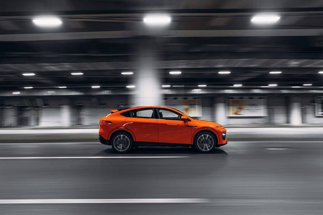 搭载XNGP全场景，25万级最强智驾轿跑SUV小鹏G6上市_搜狐汽车_搜狐网