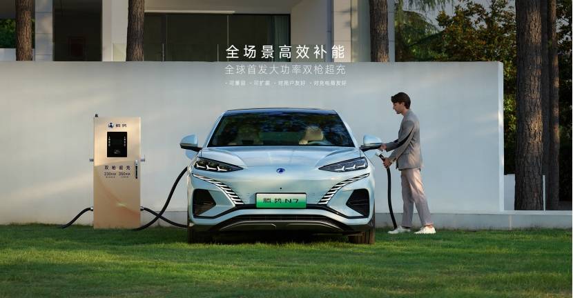 腾势N7上市，30.18万元起，又玩科技又玩配置，选它还是选L7？_搜狐汽车_搜狐网