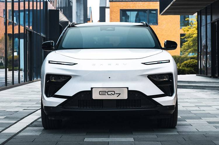 全铝平台打造的纯电SUV 奇瑞eQ7正式下线_搜狐汽车_搜狐网