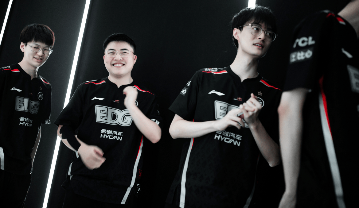 雷竞技资讯：EDG管理回应Uzi明年退役：有太多战队想要乌兹了-搜狐大视野-搜狐新闻