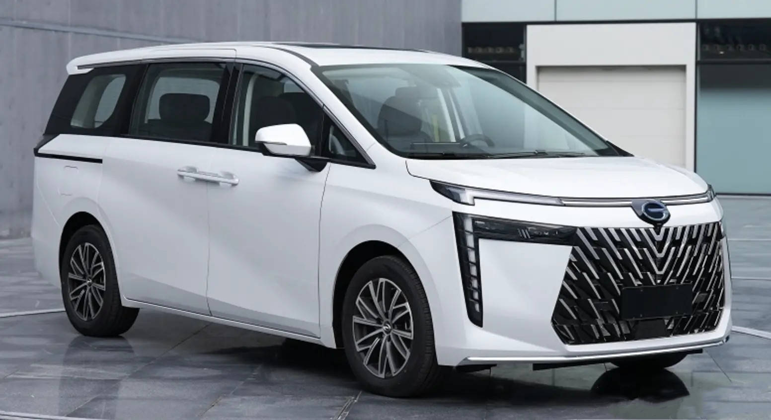 广汽传祺：M7尺寸超奥德赛/搭2.0L混动，能成爆款吗？_搜狐汽车_搜狐网