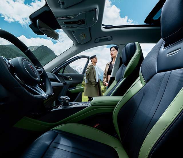 HS3起售14.58万，将出油电混动版，红旗开始走低端路线了？_搜狐汽车_搜狐网