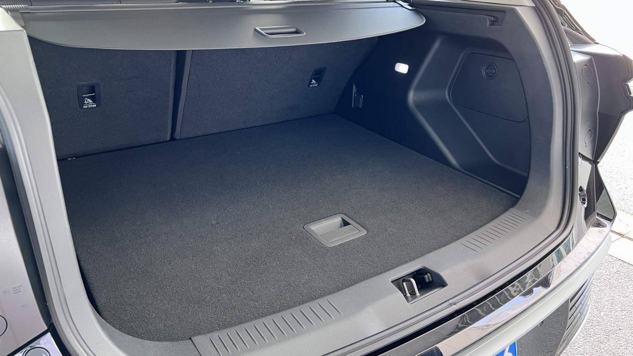 大有可为 红旗HS3_搜狐汽车_搜狐网