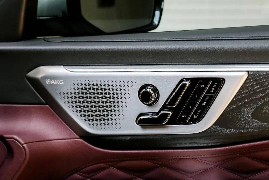 全新CT6豪华、智能、性能满配无愧旗舰担当，忘了BBA吧！_搜狐汽车_搜狐网