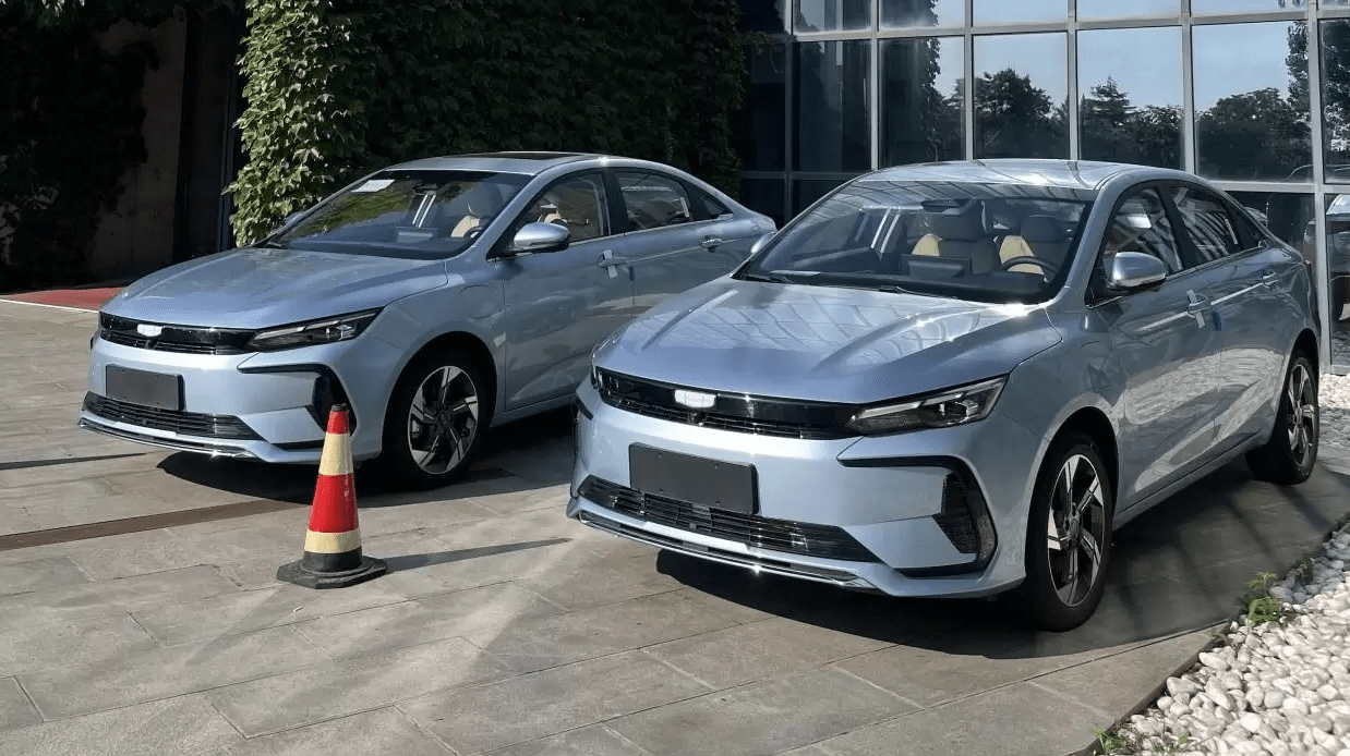 帝豪L HiP冠军版实车现身，续航1300km配快充，秦PLUS DM-i不香了？_搜狐汽车_搜狐网