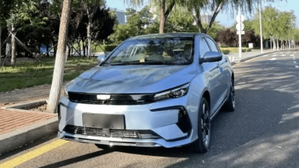 帝豪L HiP冠军版实车现身，续航1300km配快充，秦PLUS DM-i不香了？_搜狐汽车_搜狐网