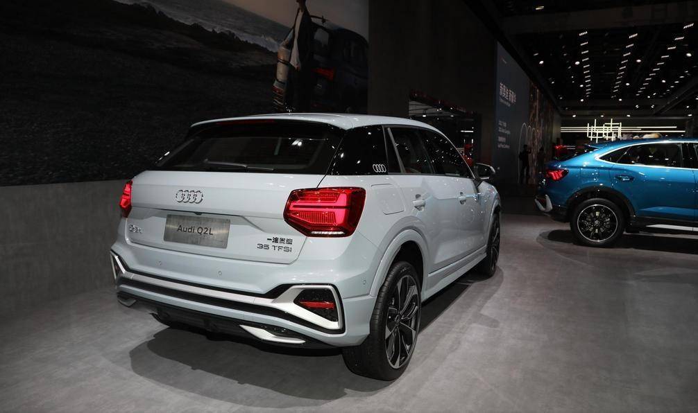 不再纠结，放弃奥迪Q2L，选择红旗HS3，排面最重要_搜狐汽车_搜狐网