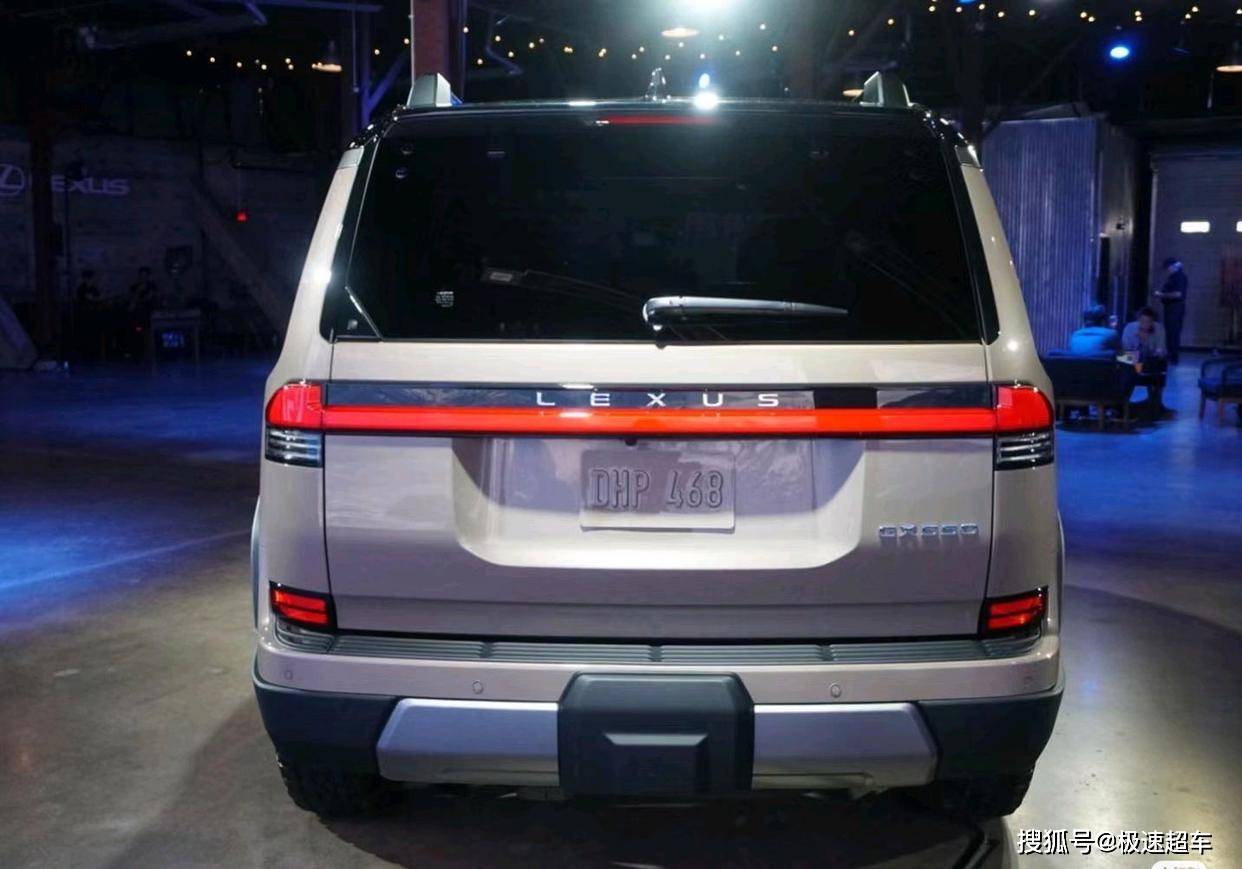 普拉多“兄弟车型”，雷克萨斯GX550来了，3.5T双涡轮引擎，硬朗霸气_搜狐汽车_搜狐网