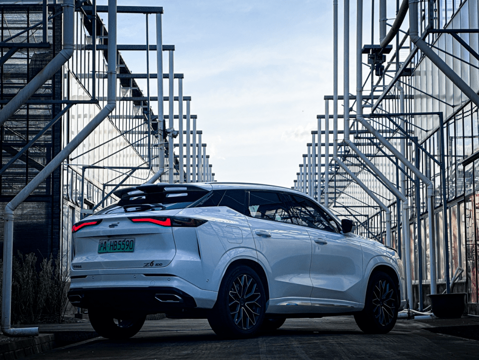 超高质价比+场景化适配，长安欧尚Z6智电iDD走心了_搜狐汽车_搜狐网