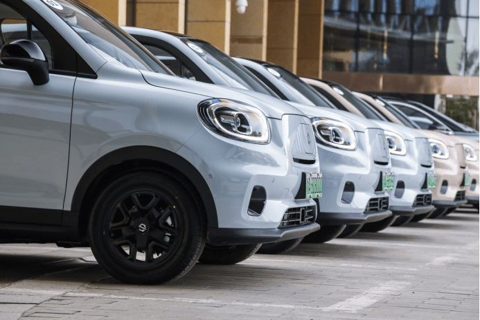 7万级拥有智能座舱，看看零跑T03和长安Lumin_搜狐汽车_搜狐网