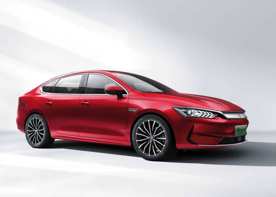 15-20万热门纯电推荐,零跑C01、比亚迪秦、深蓝SL03哪款更值入手？_搜狐汽车_搜狐网