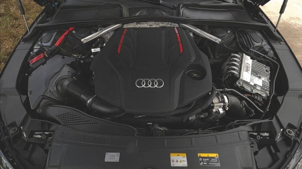 海川品车|当瓦罐得到V6T加持 沉浸式体验奥迪S4 Avant_搜狐汽车_搜狐网