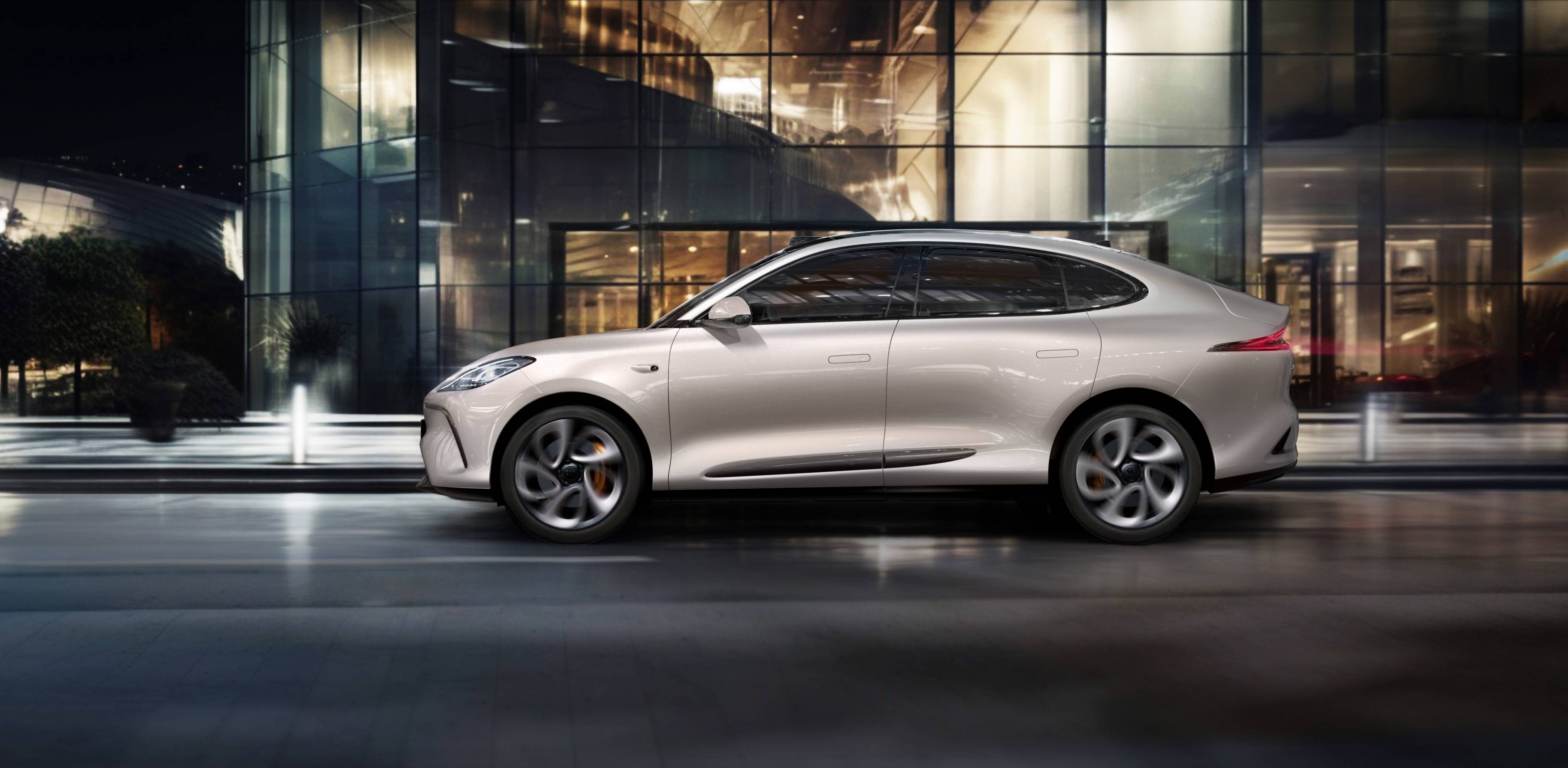 #史上最强6系 智己LS6 全球首秀成都车展_搜狐汽车_搜狐网