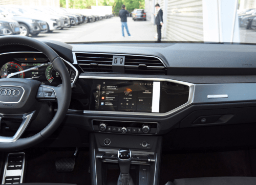 小白买车不用怕,凯迪拉克全新XT4与奥迪Q3这么选就对了!_搜狐汽车_搜狐网