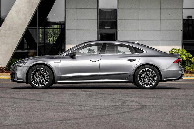 售价41.87万元起，2024款上汽奥迪A7L上市！产品力如何？_搜狐汽车_搜狐网