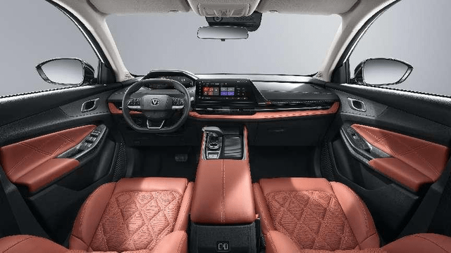 15项品质越级提升，第三代CS55PLUS进阶上市，9.99万元起_搜狐汽车_搜狐网