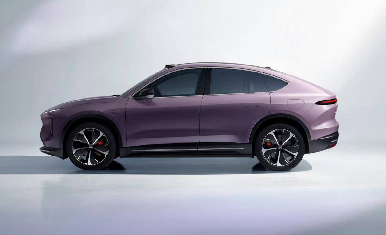 比ES6贵2万，新款蔚来EC6上市，35.8-41.6万买哪个版本好？_搜狐汽车_搜狐网