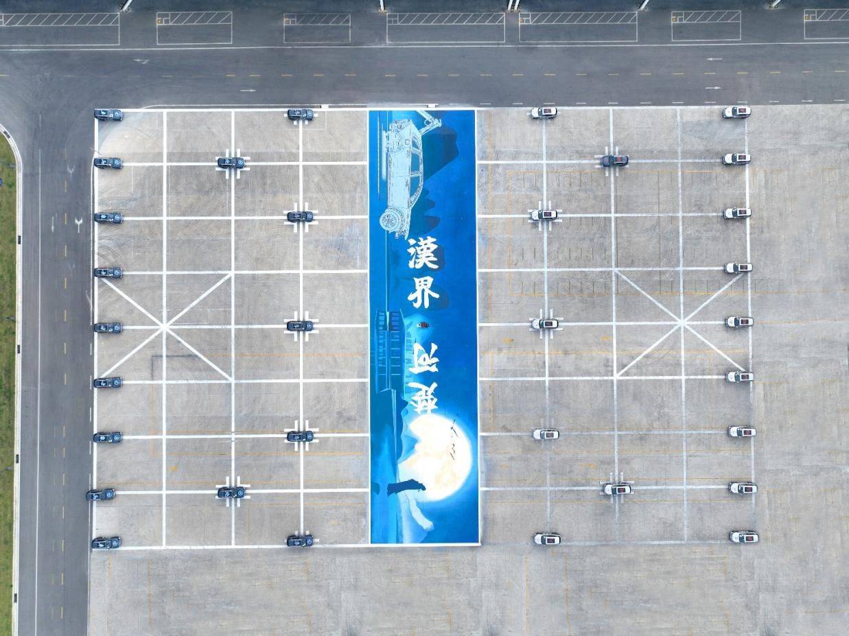 15.77万元起，星越L 8AT在「李白」的黑灯工厂加新上市_搜狐汽车_搜狐网