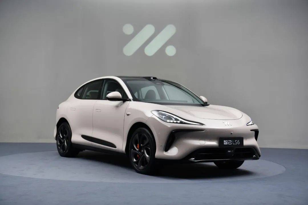 轴距2950mm、准900V高性能平台，抢先看智己SL6_搜狐汽车_搜狐网