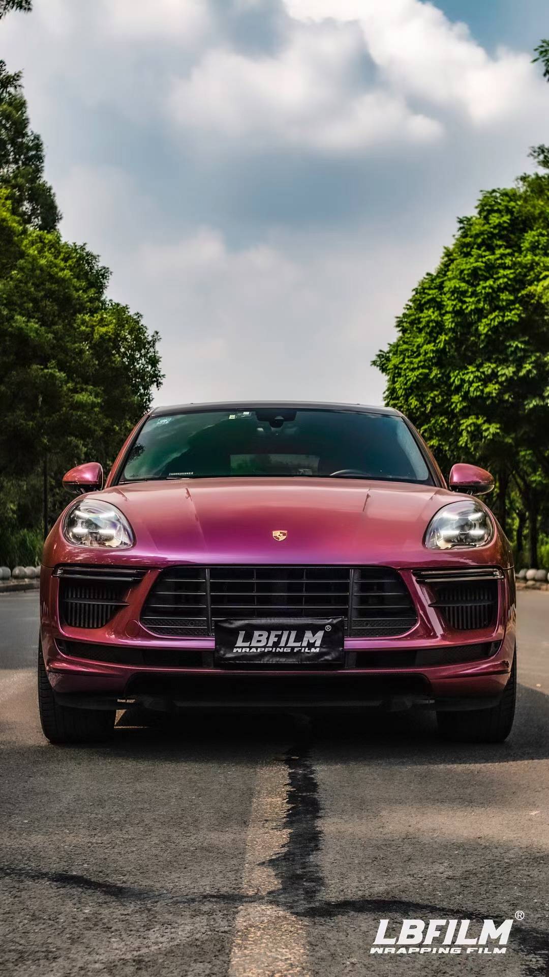 保时捷macan-LB改色膜液态金属乌梅子酱，也得要液态才够炫_搜狐汽车_搜狐网