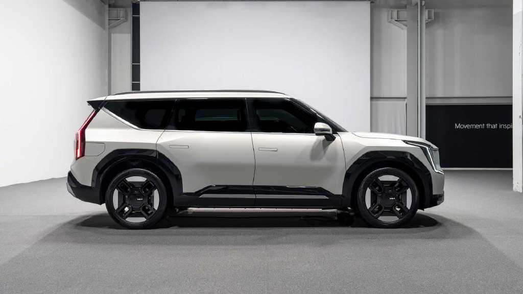 对标蔚来ES8！起亚EV9实车首发亮相_搜狐汽车_搜狐网