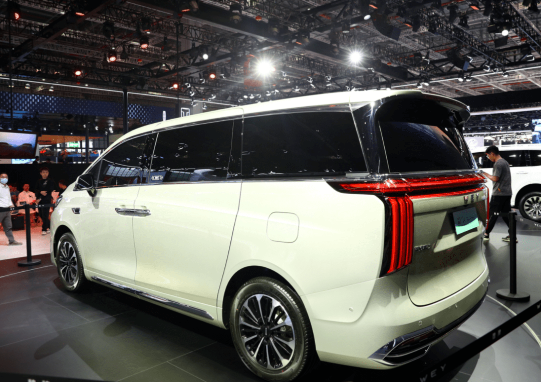 或10月内上市，魏牌首款MPV高山DHT-PHEV已开启预订_搜狐汽车_搜狐网