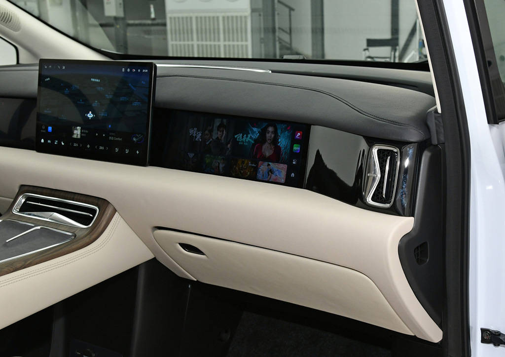 合创V09售31.88万起 能否硬刚腾势D9_搜狐汽车_搜狐网