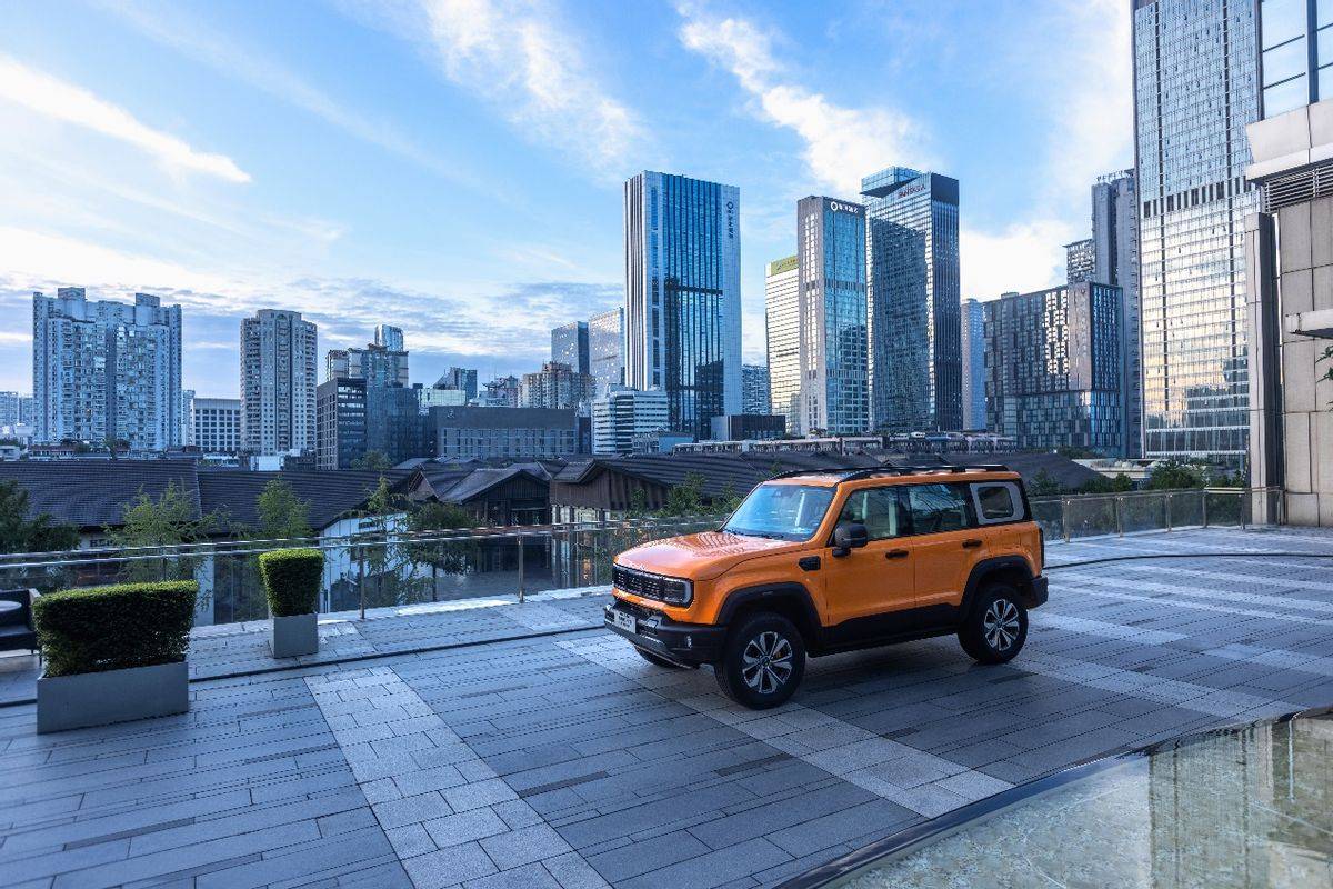 全新BJ40 10月17日开启预售，硬派设计融入潮流感_搜狐汽车_搜狐网