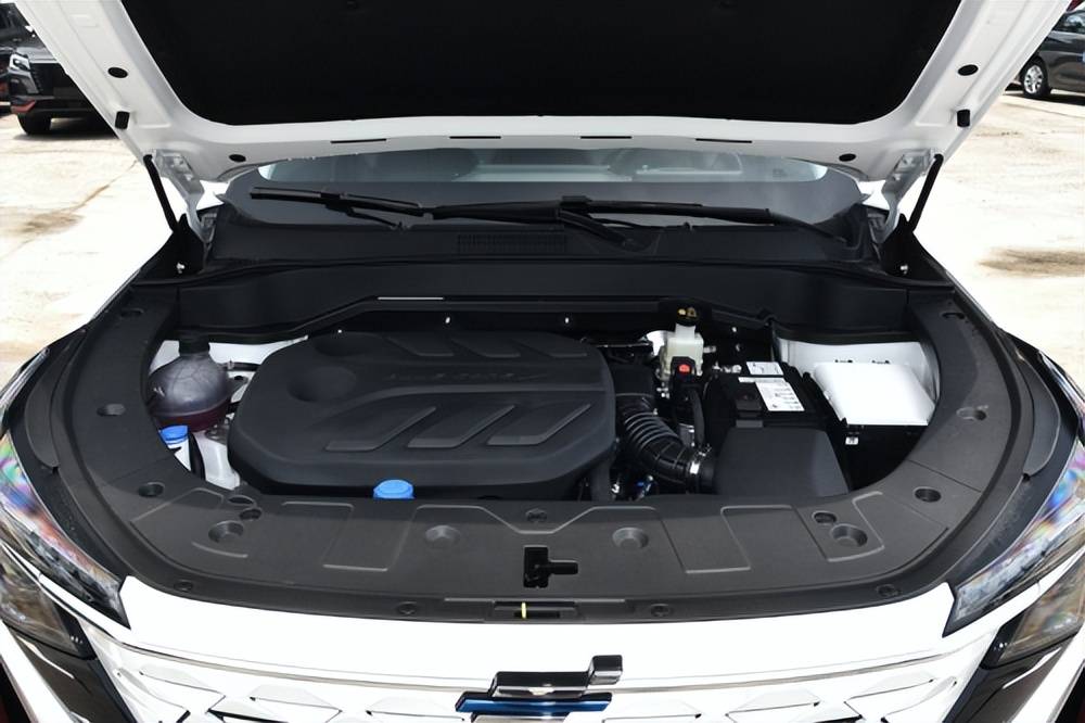 10万级SUV长安欧尚Z6和锋兰达告诉你：燃油时代从未结束_搜狐汽车_搜狐网