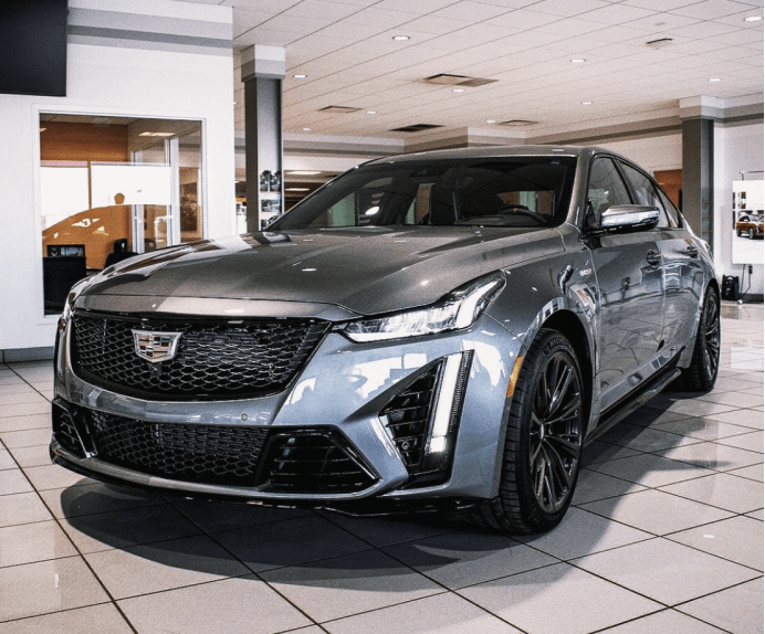 20万出头的豪华后驱，凯迪拉克CT5给奥迪A4L和迈腾上了一课！_搜狐汽车_搜狐网