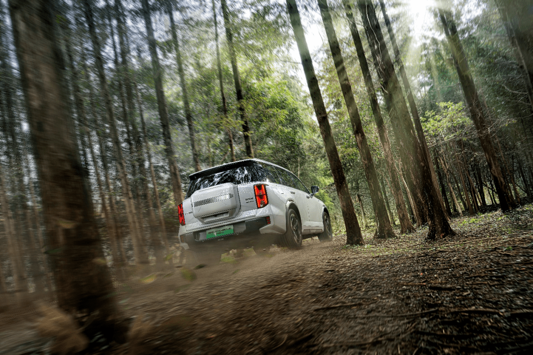 全系2.0T插混 实测续航超1500公里 传祺ES9售价22.98万起_搜狐汽车_搜狐网