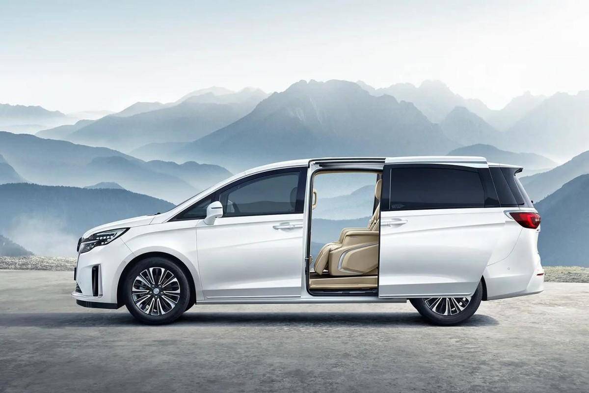 起售价达23.29万，别克GL8的保值率怎样？为何能月销1.17万台？_搜狐汽车_搜狐网