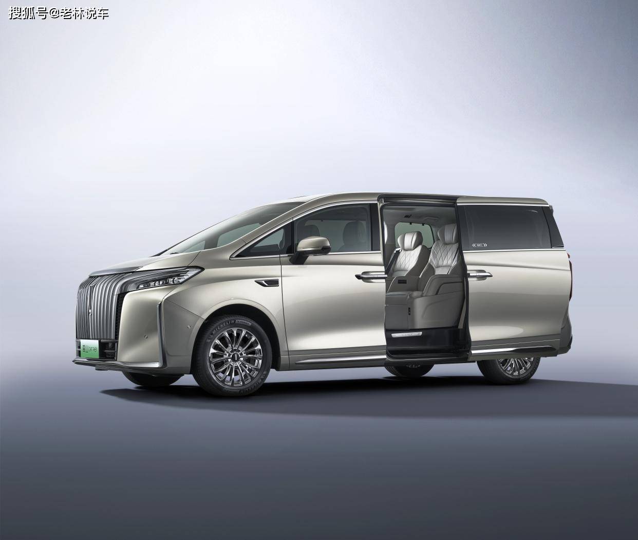 这才是国产旗舰MPV，5.7s破百，配零重力按摩座椅，比高铁还安静_搜狐汽车_搜狐网
