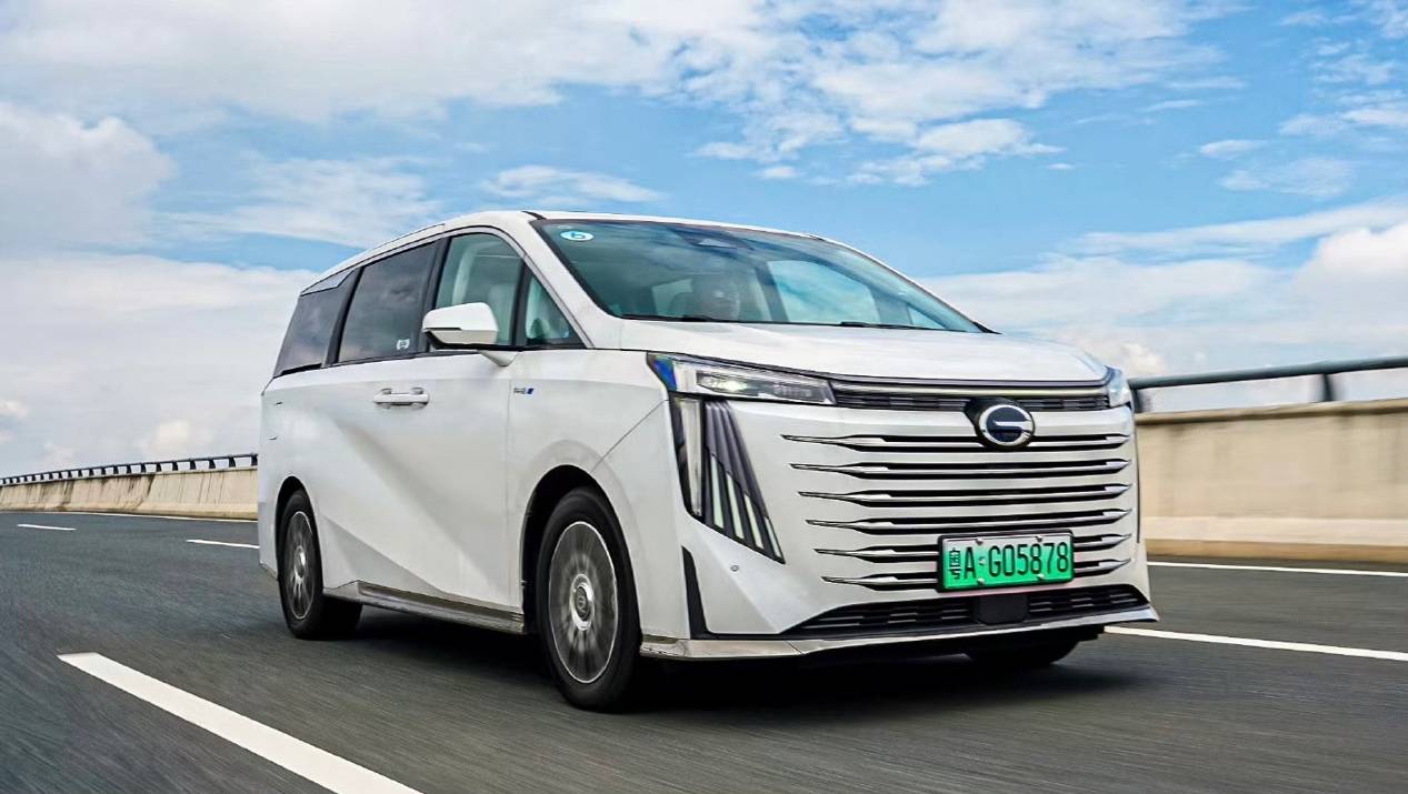 新岚图梦想家对比传祺E9！家用插混MPV该怎么选？_搜狐汽车_搜狐网