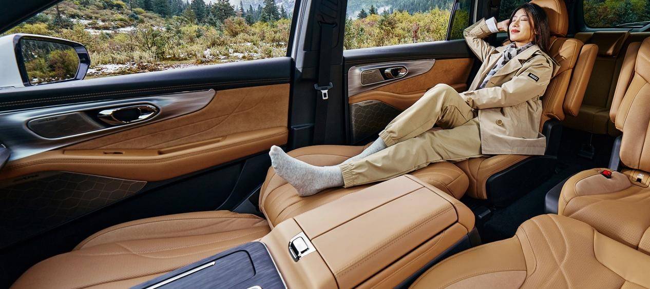 纵享全尺寸 横驰新E境 传祺新能源ES9玩转马术文化_搜狐汽车_搜狐网