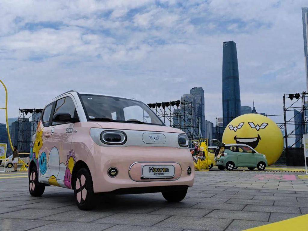 添快充增续航，宏光MINIEV第三代马卡龙4.68万元上市_搜狐汽车_搜狐网